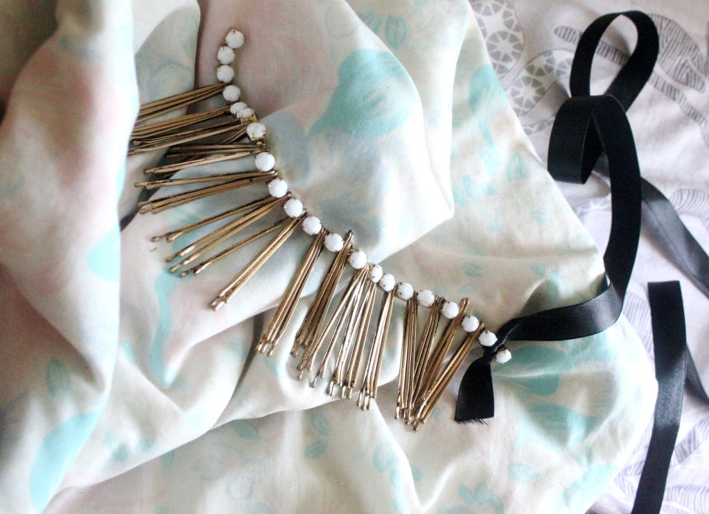 up in the clouds: DIY: bobby pin necklace up in the clouds: DIY: bobby pin necklace