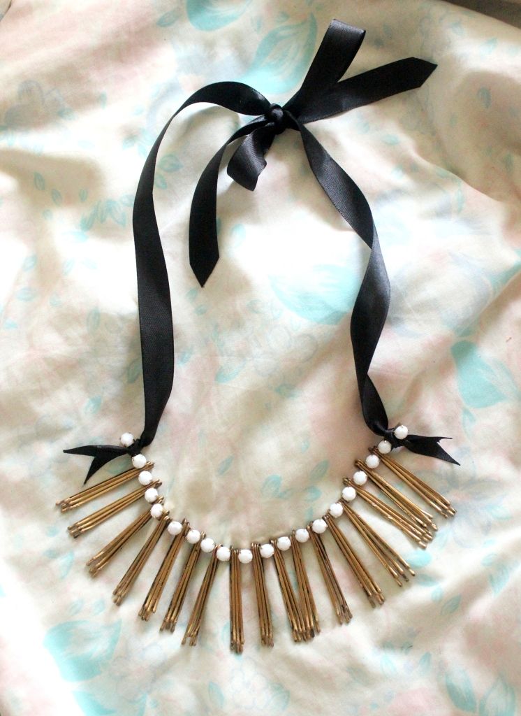 up in the clouds: DIY: bobby pin necklace up in the clouds: DIY: bobby pin necklace