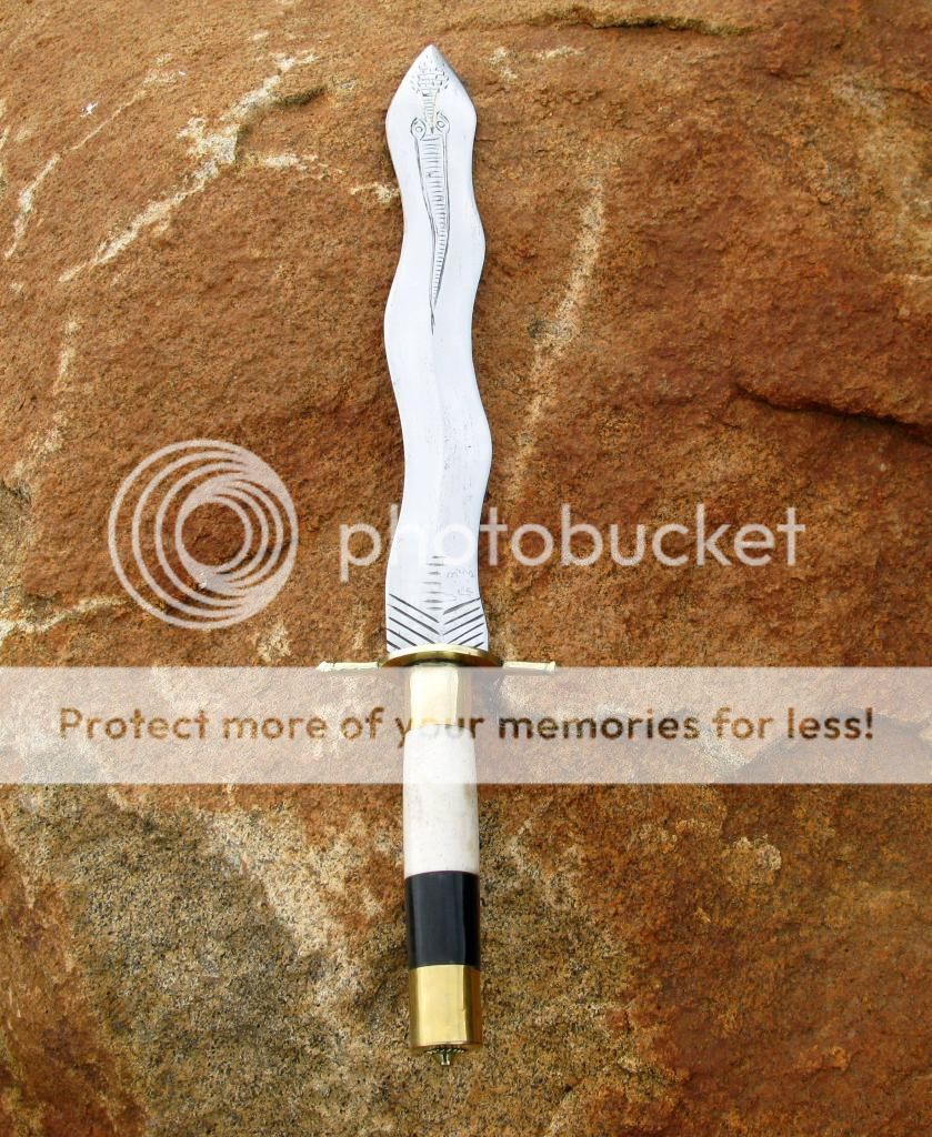 Sunday Evening with Agni Jowla Sword | BladeForums.com